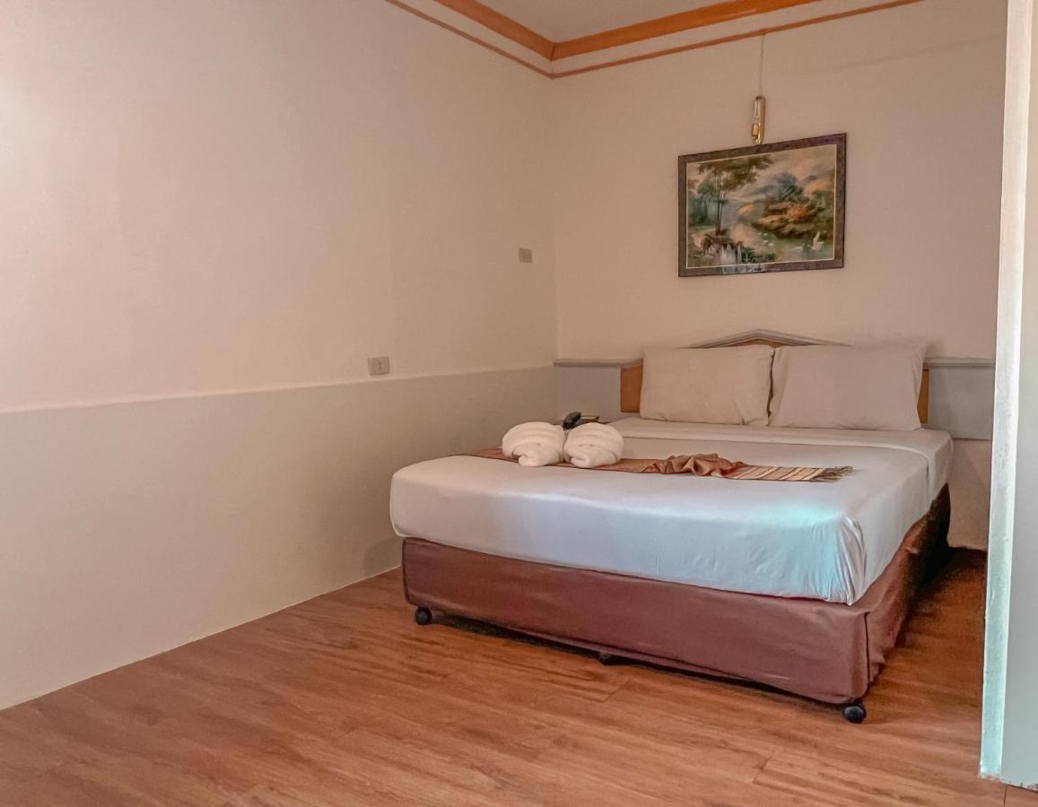 Merlin Grand Hotel Hat Yai: 3 star Hotel with a Minimum Price 712THB ...